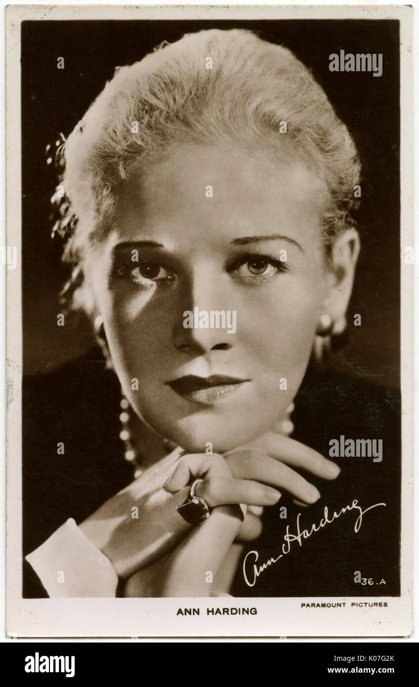 Ann harding Banque de photographies et d’images à haute résolution - Alamy