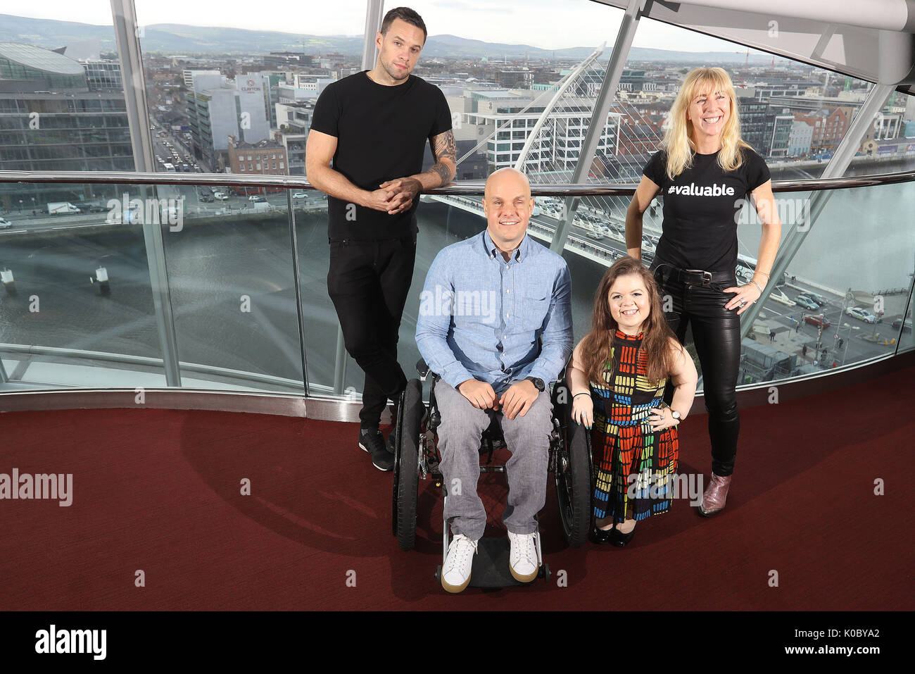 Les militants Niall Breslin, Mark Pollock, Sinead Burke et Caroline ...