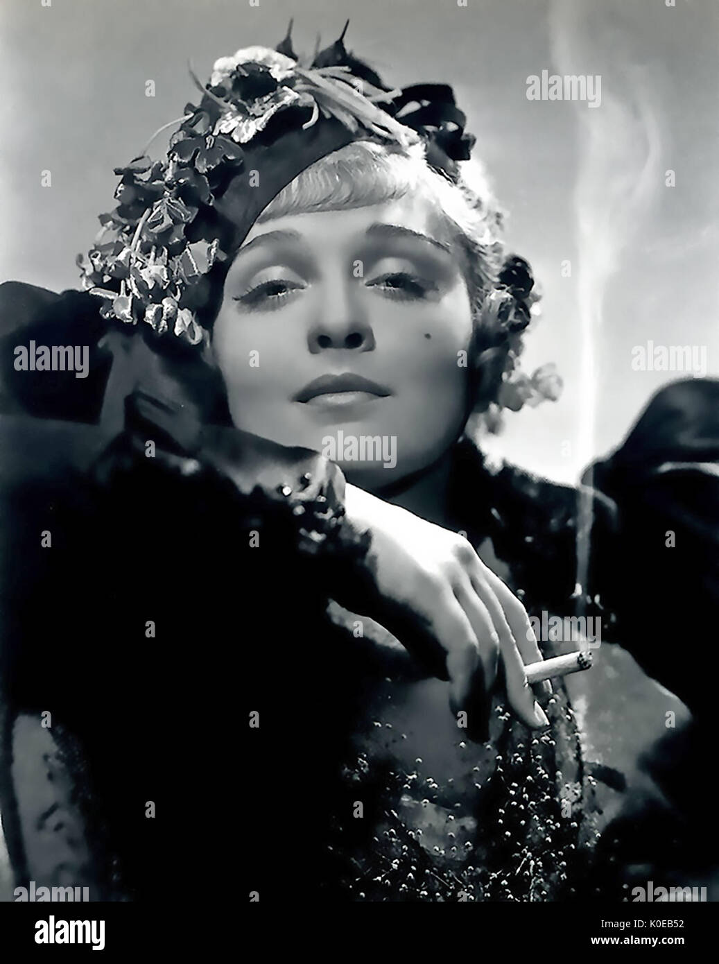 Nana anna sten 1934 nana Banque de photographies et d’images à haute ...