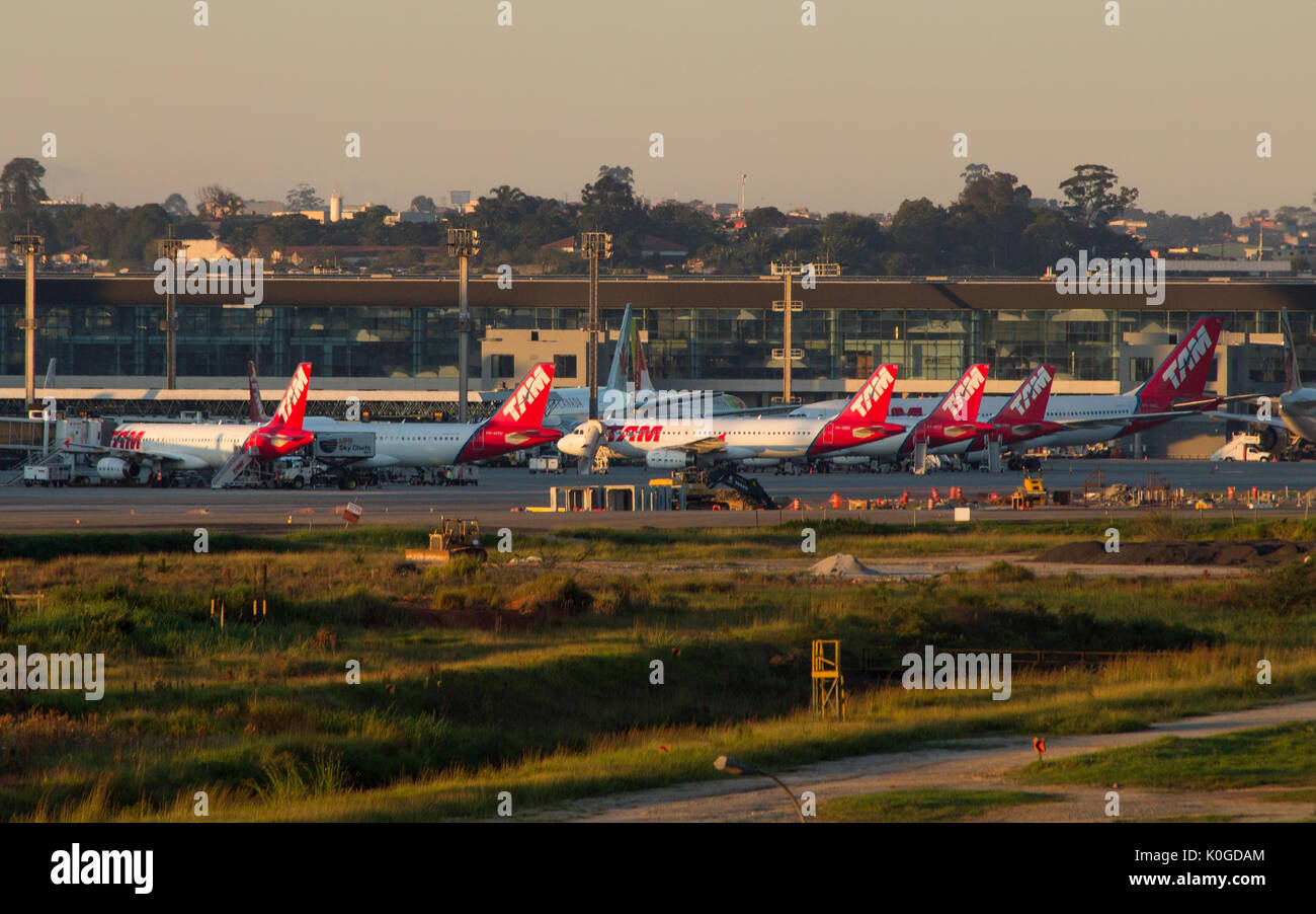 Latam airlines airbus a320 Banque de photographies et d’images à haute ...
