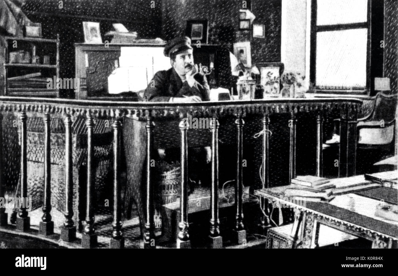 Giacomo Puccini - au travail dans son étude. Compositeur italien : 22 ...