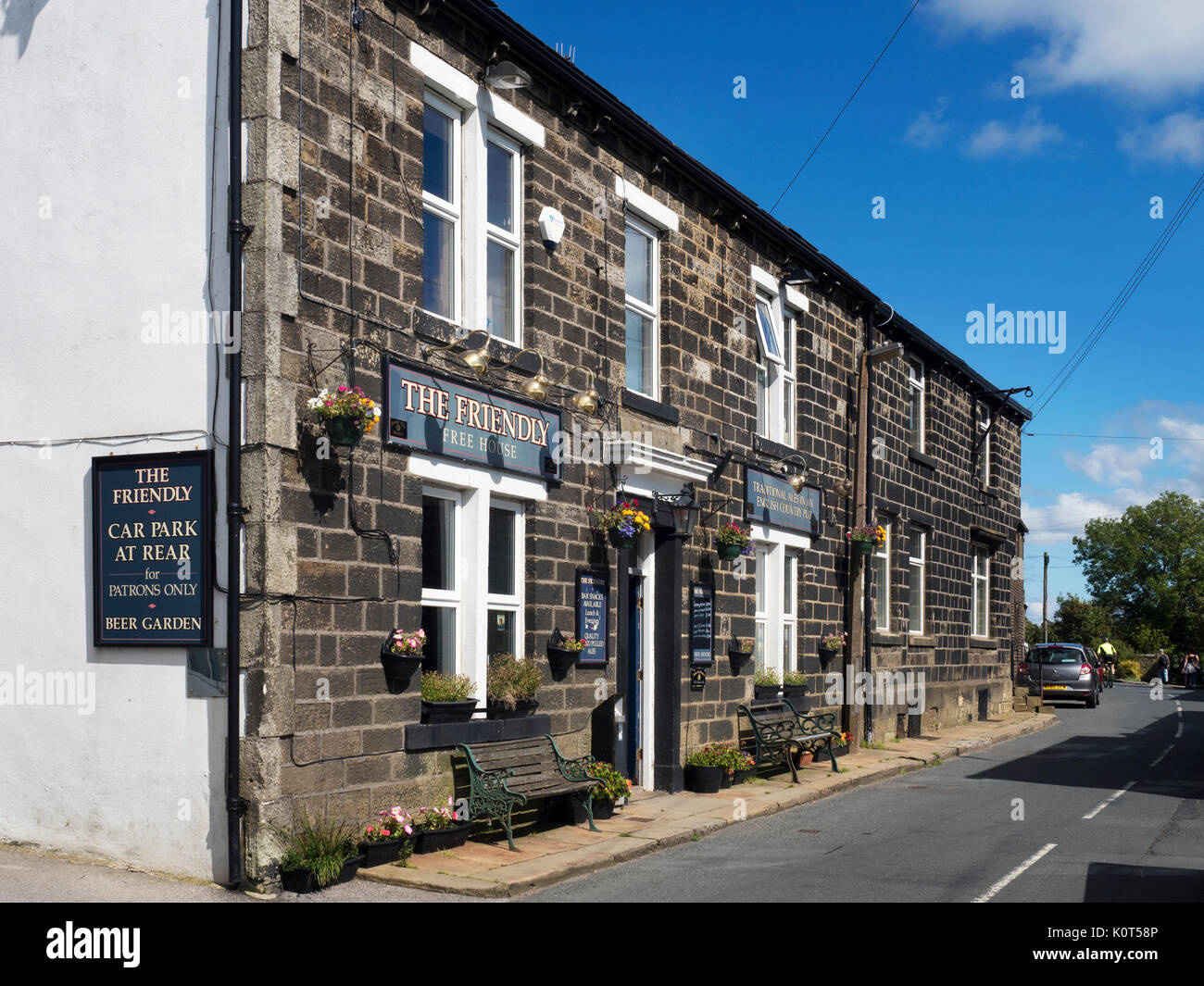 Stanbury village Banque de photographies et d’images à haute résolution ...