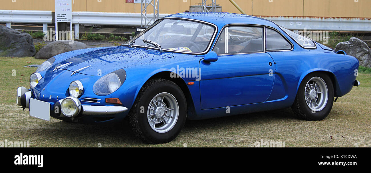 Alpine Renault A110 Berlinette 1300 Photo Stock - Alamy
