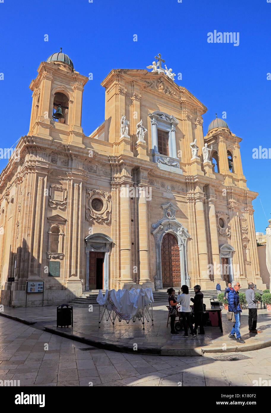 La Sicile, de la vieille ville de Marsala, la cathédrale, le Duomo ...