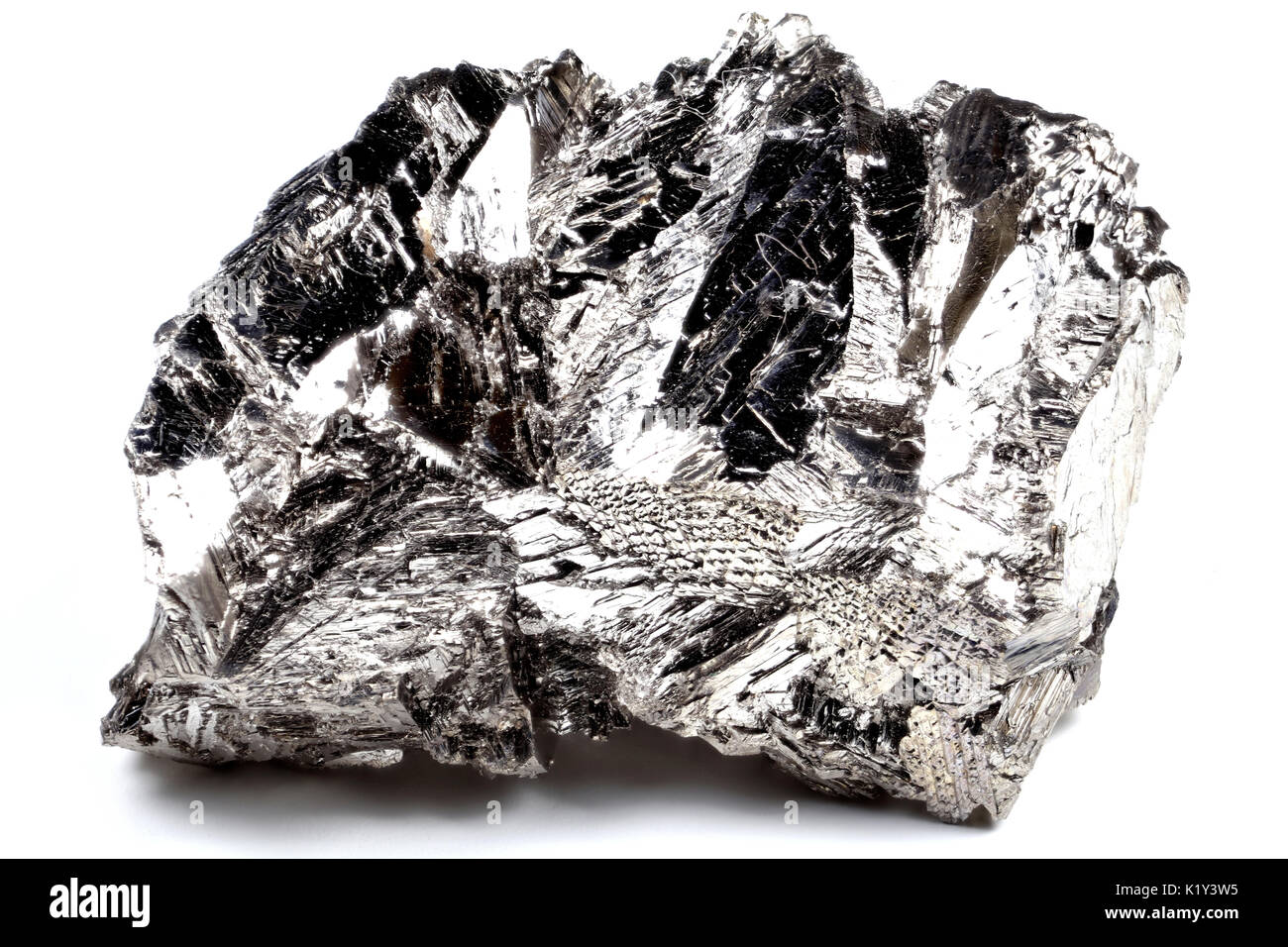 Bismuth metal Banque de photographies et d’images à haute résolution ...