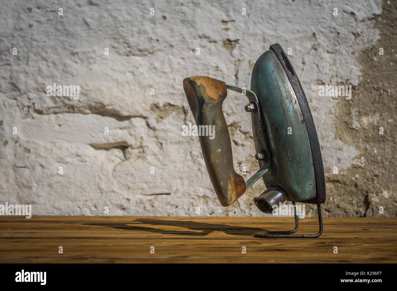 Objet en fer Banque de photographies et d’images à haute résolution - Alamy