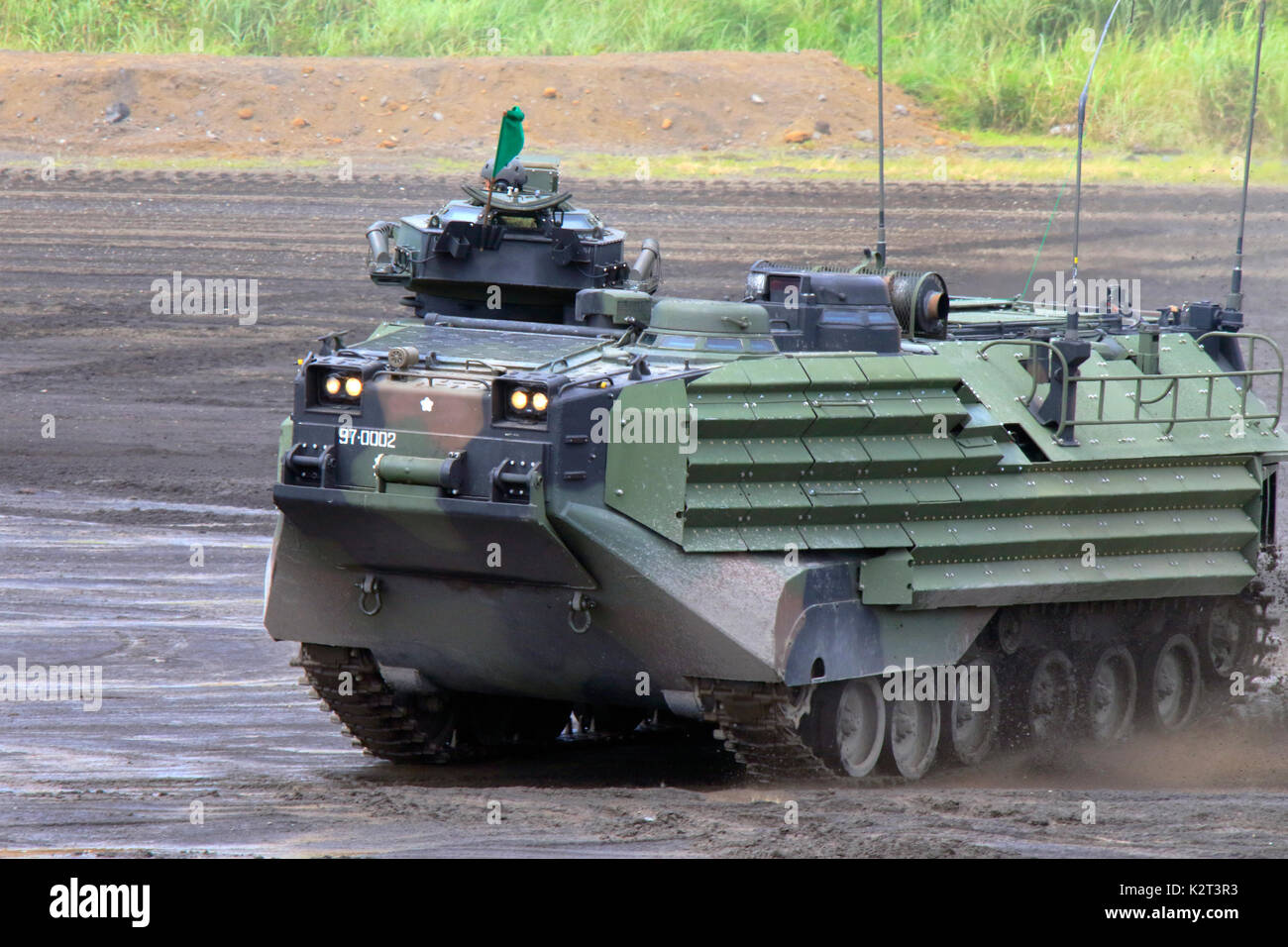 Tracteur amphibie Banque de photographies et d’images à haute ...