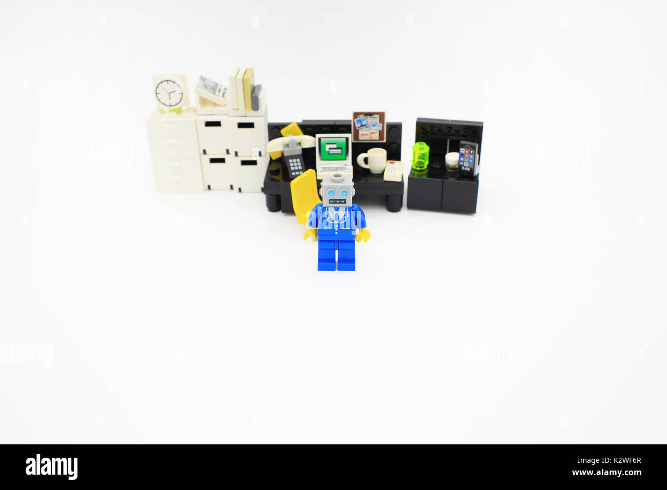 Lego robot machine toy Banque de photographies et d’images à haute ...