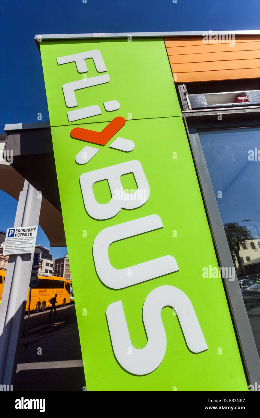Flixbus ticket Banque de photographies et d’images à haute résolution ...