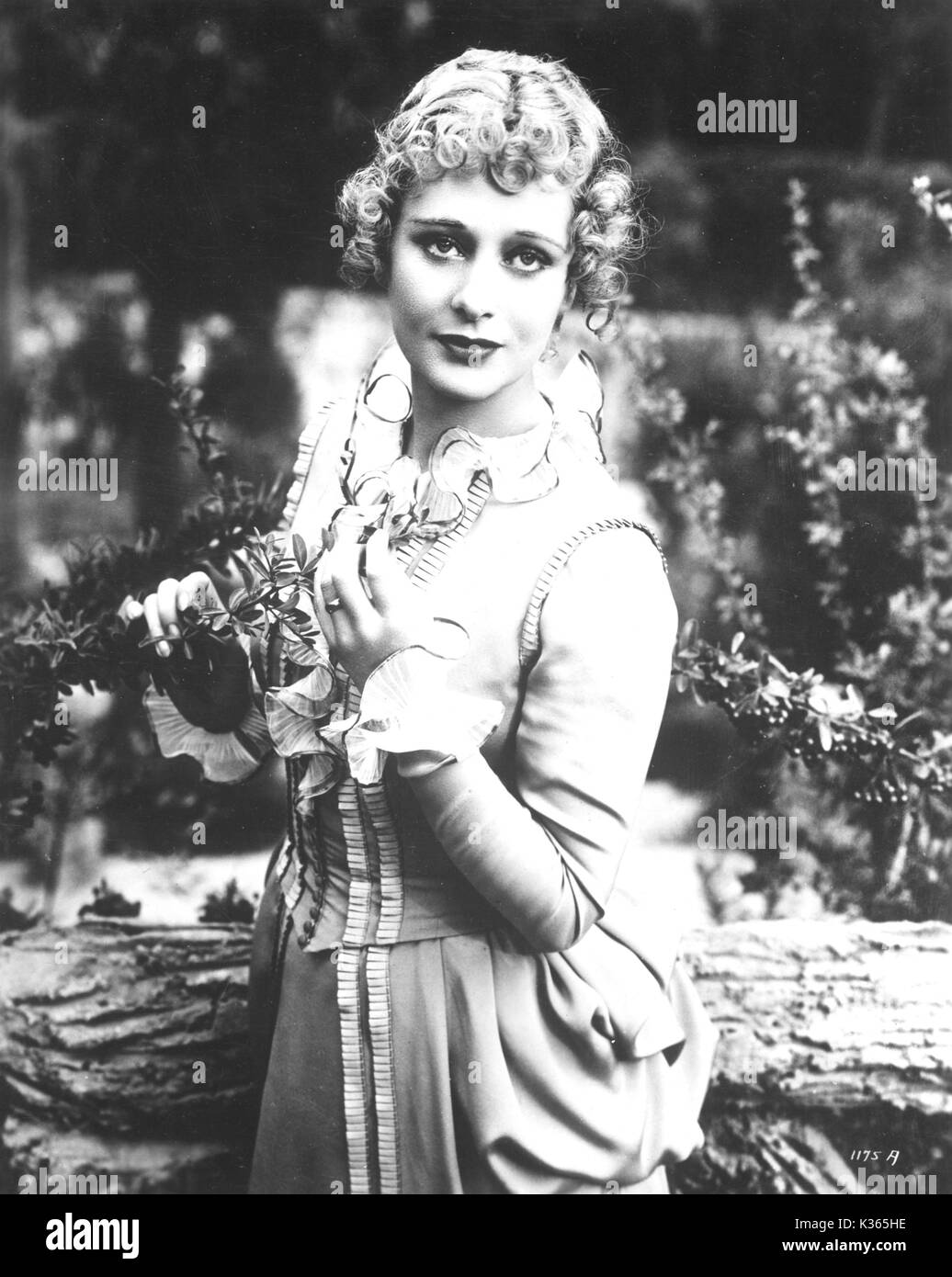 DOLORES COSTELLO ACTRICE aka DOLORES COSTELLO BARRYMORE épouse de l ...