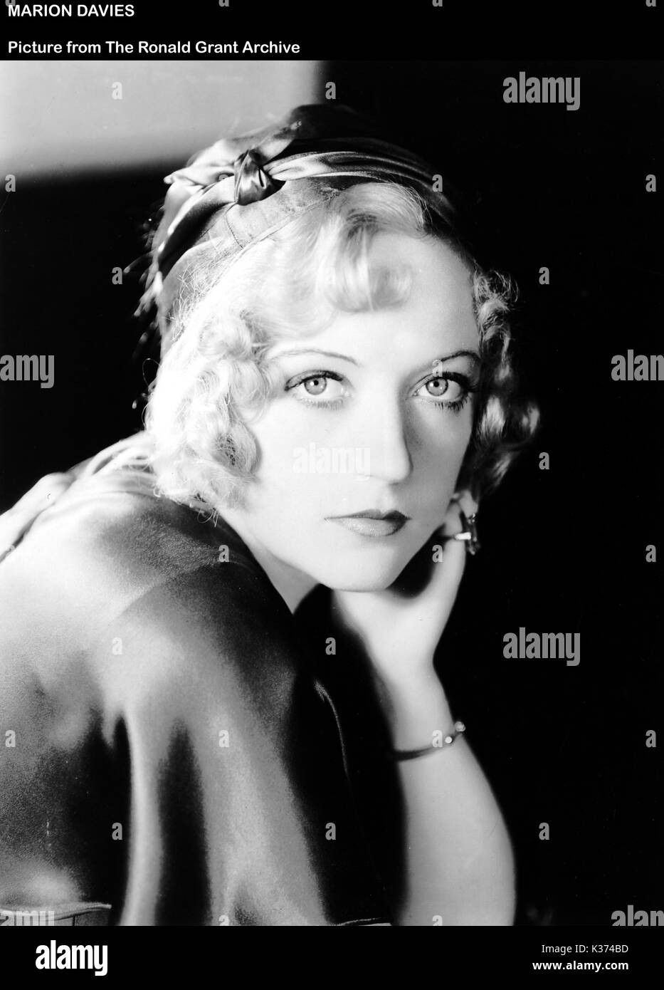 Marion davies Banque d'images noir et blanc - Alamy