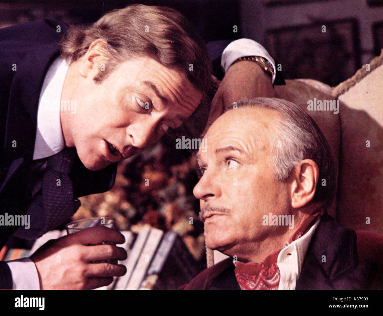 Sleuth michael caine laurence olivier Banque de photographies et d ... Sleuth michael caine laurence olivier Banque de photographies et d ...