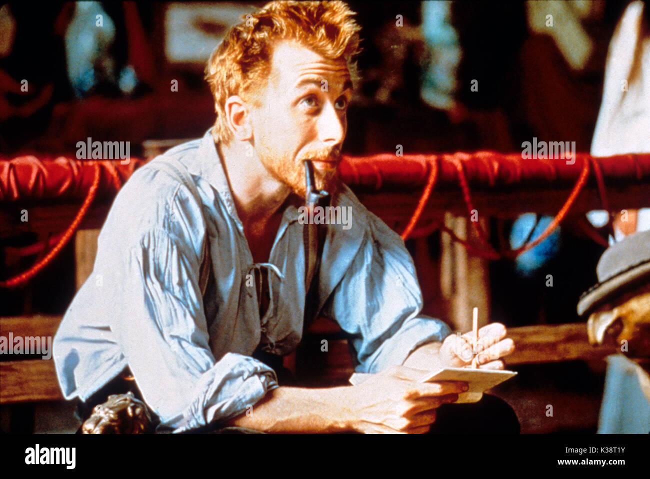 VINCENT ET THEO TIM ROTH dans le rôle de Vincent Van Gogh Date : 1990 ...