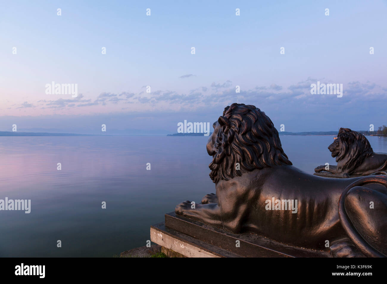 Lions tutzinger au lac starnberg starnberger voir Banque de photographies et d’images à haute ...