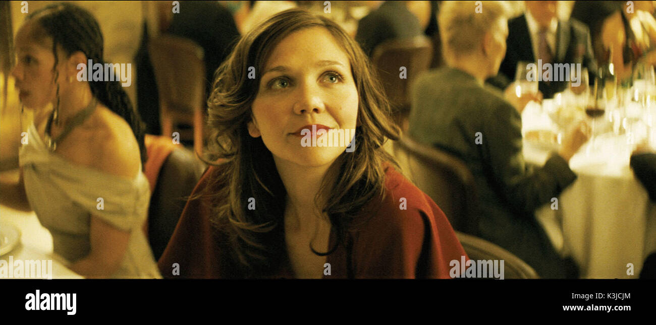 Maggie gyllenhaal dark knight Banque de photographies et d’images à ...