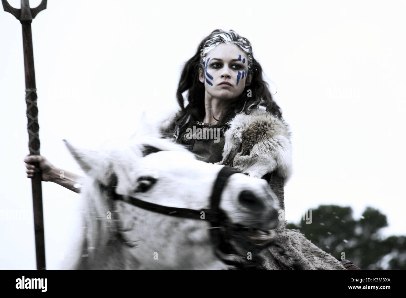 Olga kurylenko 2010 Banque de photographies et d’images à haute ...