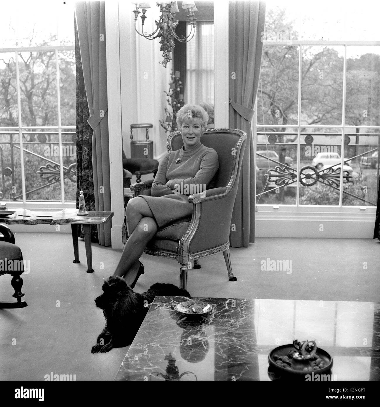 Barbara Kelly l'actrice d'origine canadienne et de la personnalité de ...