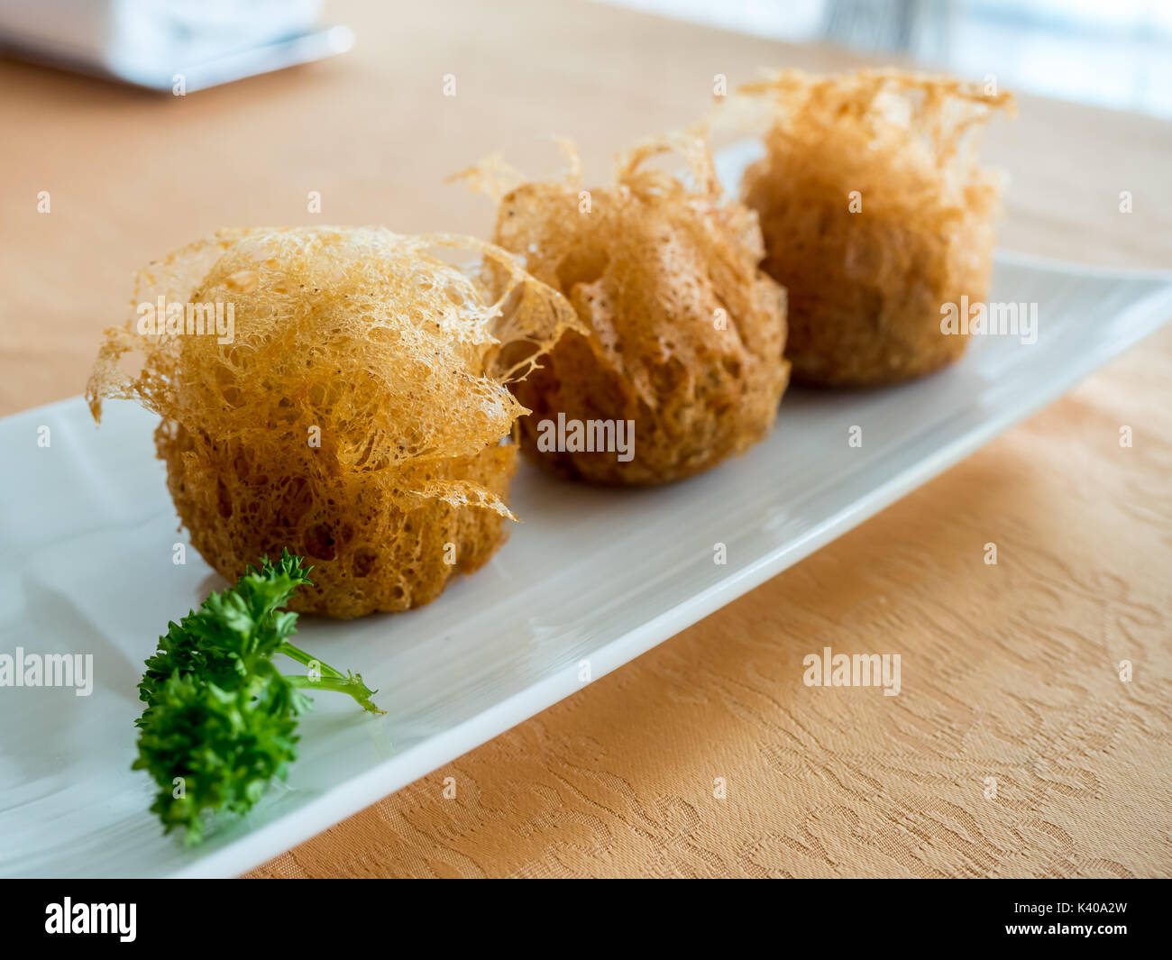 Taro frit Banque de photographies et d’images à haute résolution - Alamy