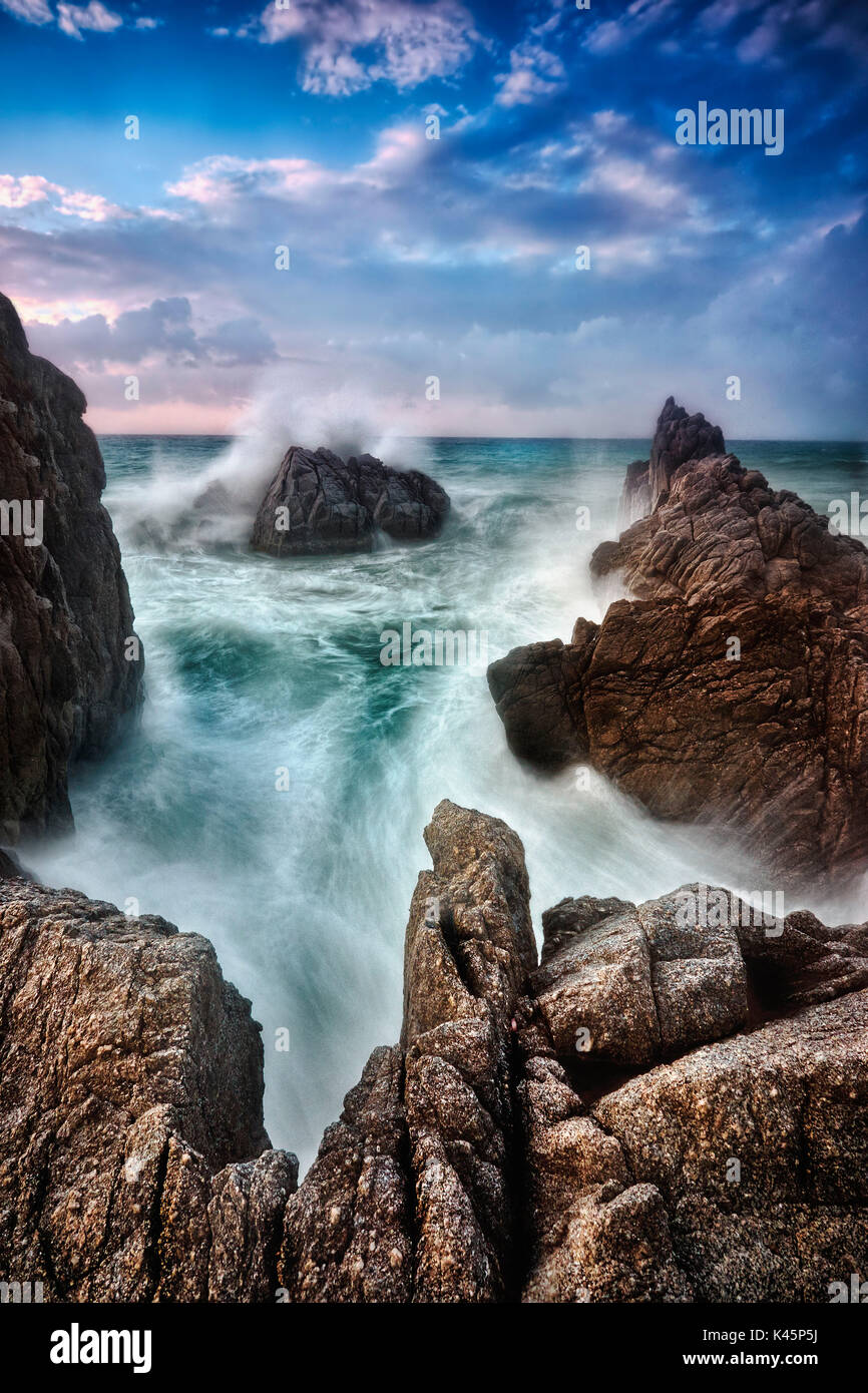 Tempête en mer Banque de photographies et d’images à haute résolution ...