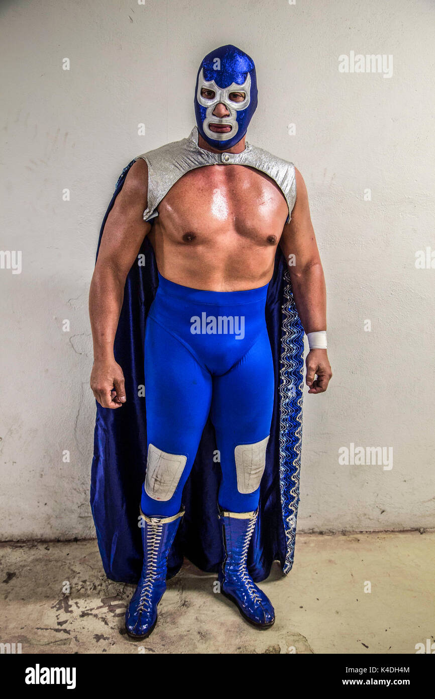 Demonio azul Banque de photographies et d’images à haute résolution - Alamy