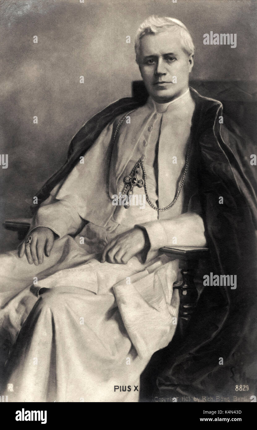 Pape pie x Banque de photographies et d’images à haute résolution - Alamy