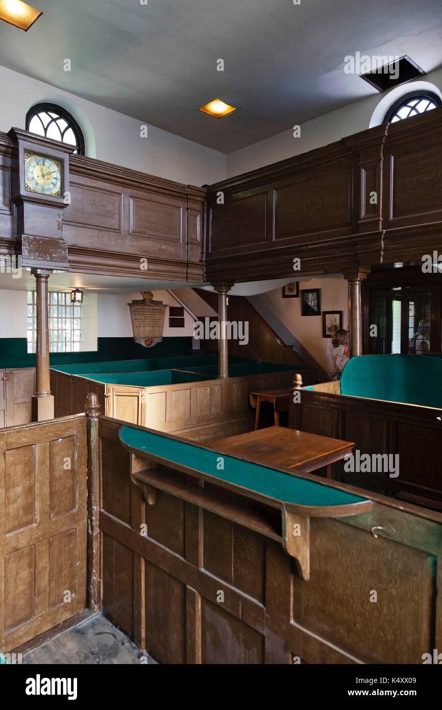 Intérieur ancienne chapelle de Toxteth, Liverpool, construite en ...