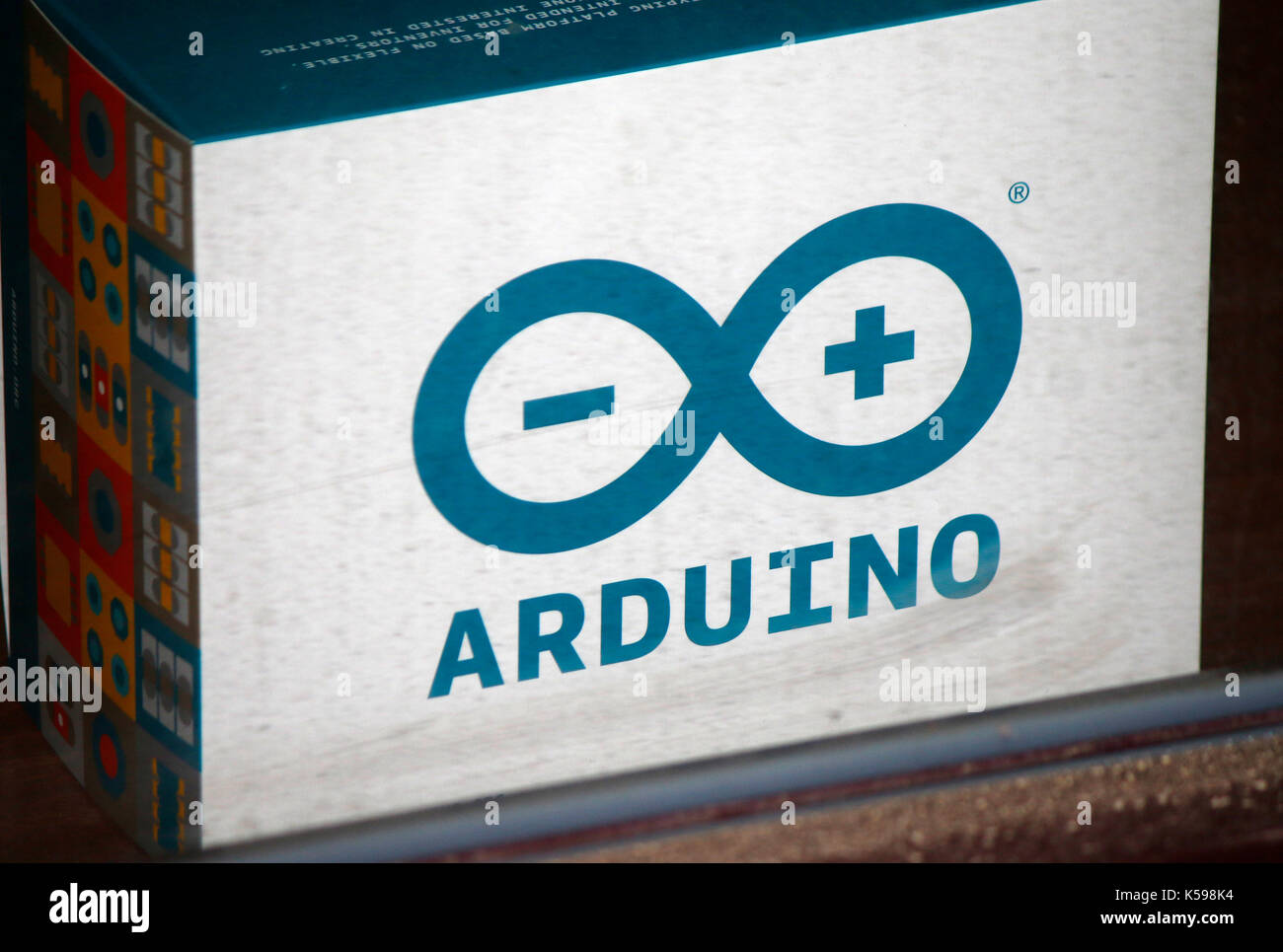 Logo arduino Banque de photographies et d’images à haute résolution - Alamy