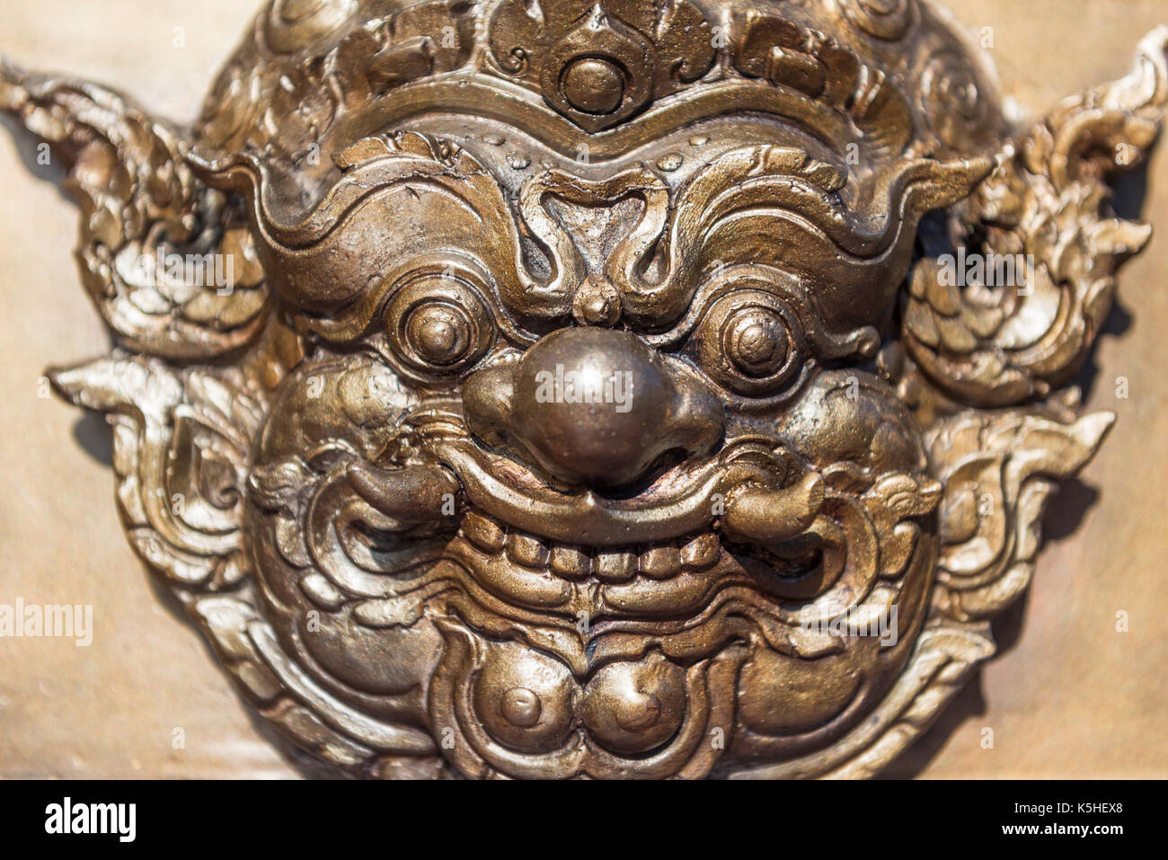 Tête de géant dans la Thaïlande. symbole de giant Photo Stock - Alamy