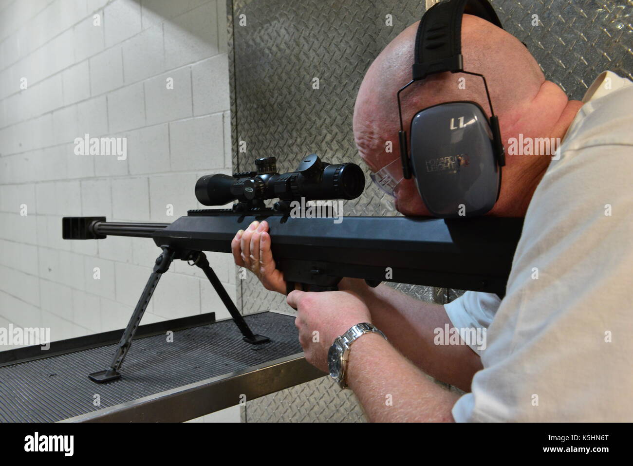 Barrett gun Banque de photographies et d’images à haute résolution - Alamy