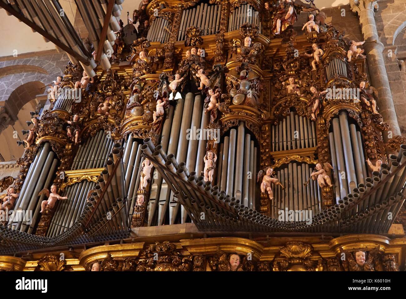 Les tuyaux d'orgue Banque de photographies et d’images à haute ...