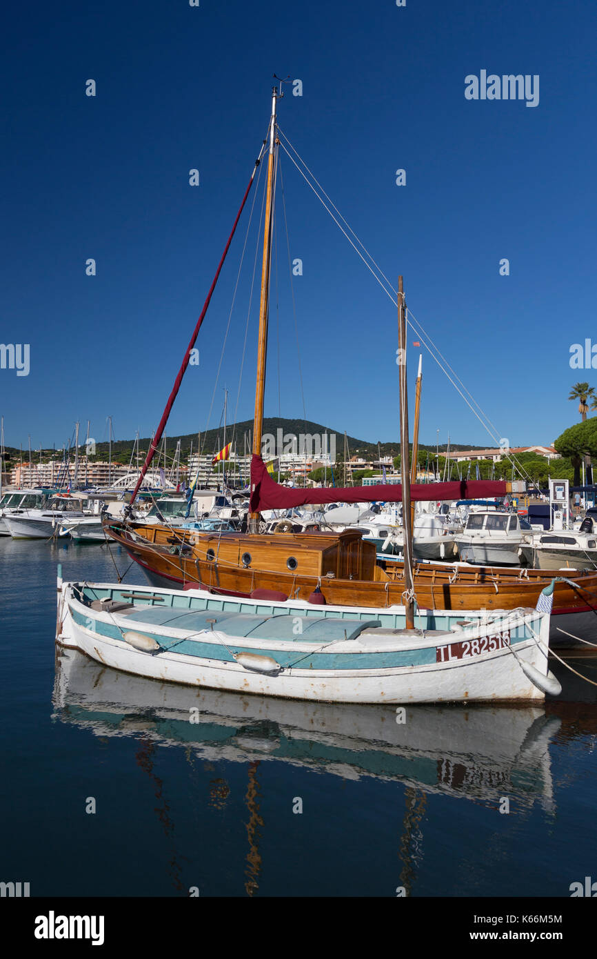 Port de sainte maxime Banque de photographies et d’images à haute ...