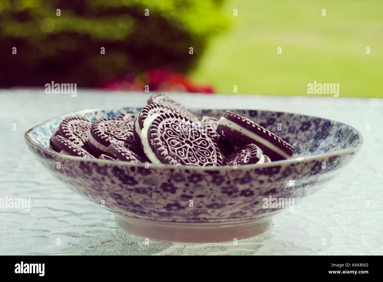 Biscuit oreo Banque de photographies et d’images à haute résolution - Alamy