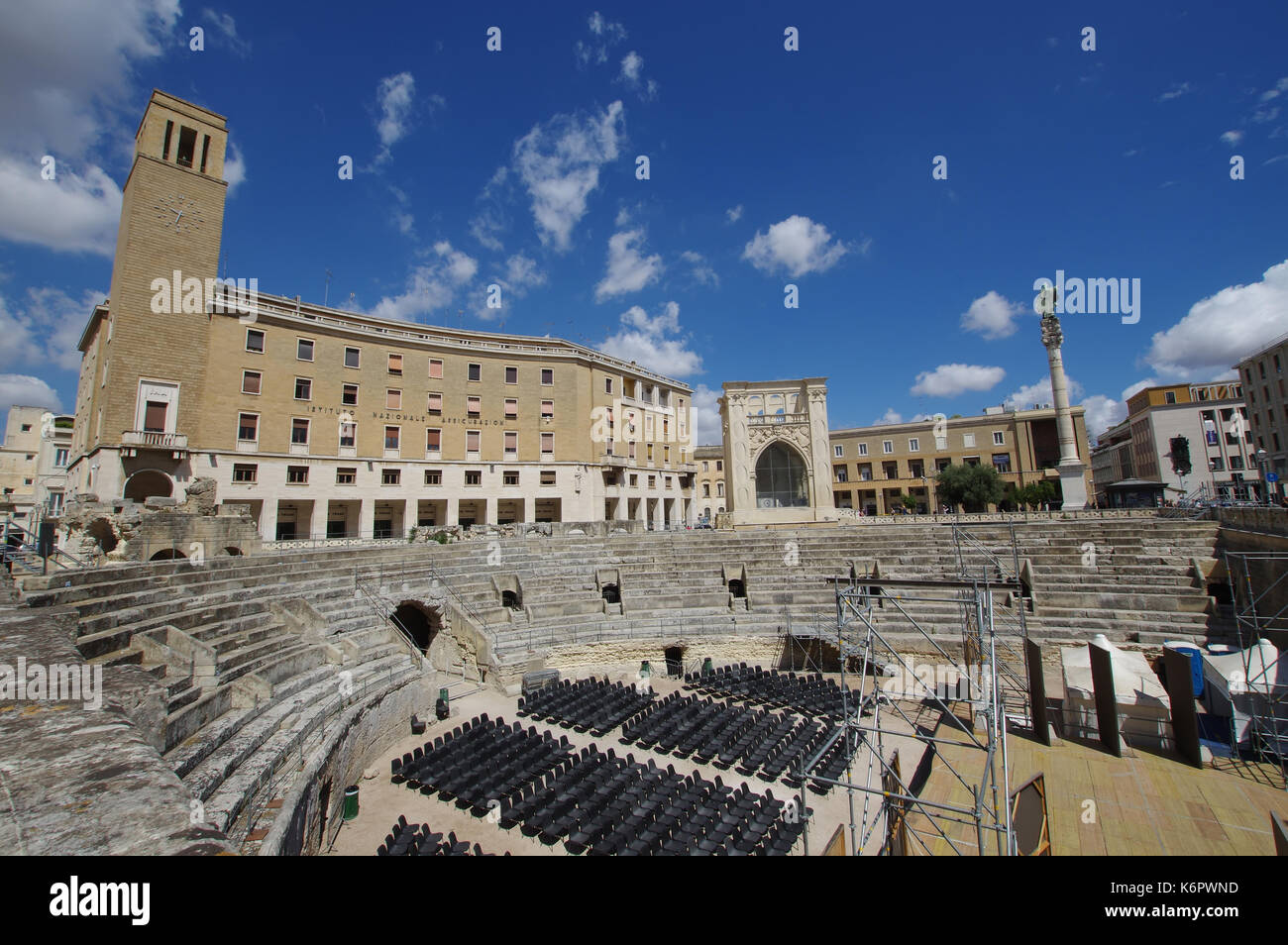 Lecce amphitheatre Banque de photographies et d’images à haute ...
