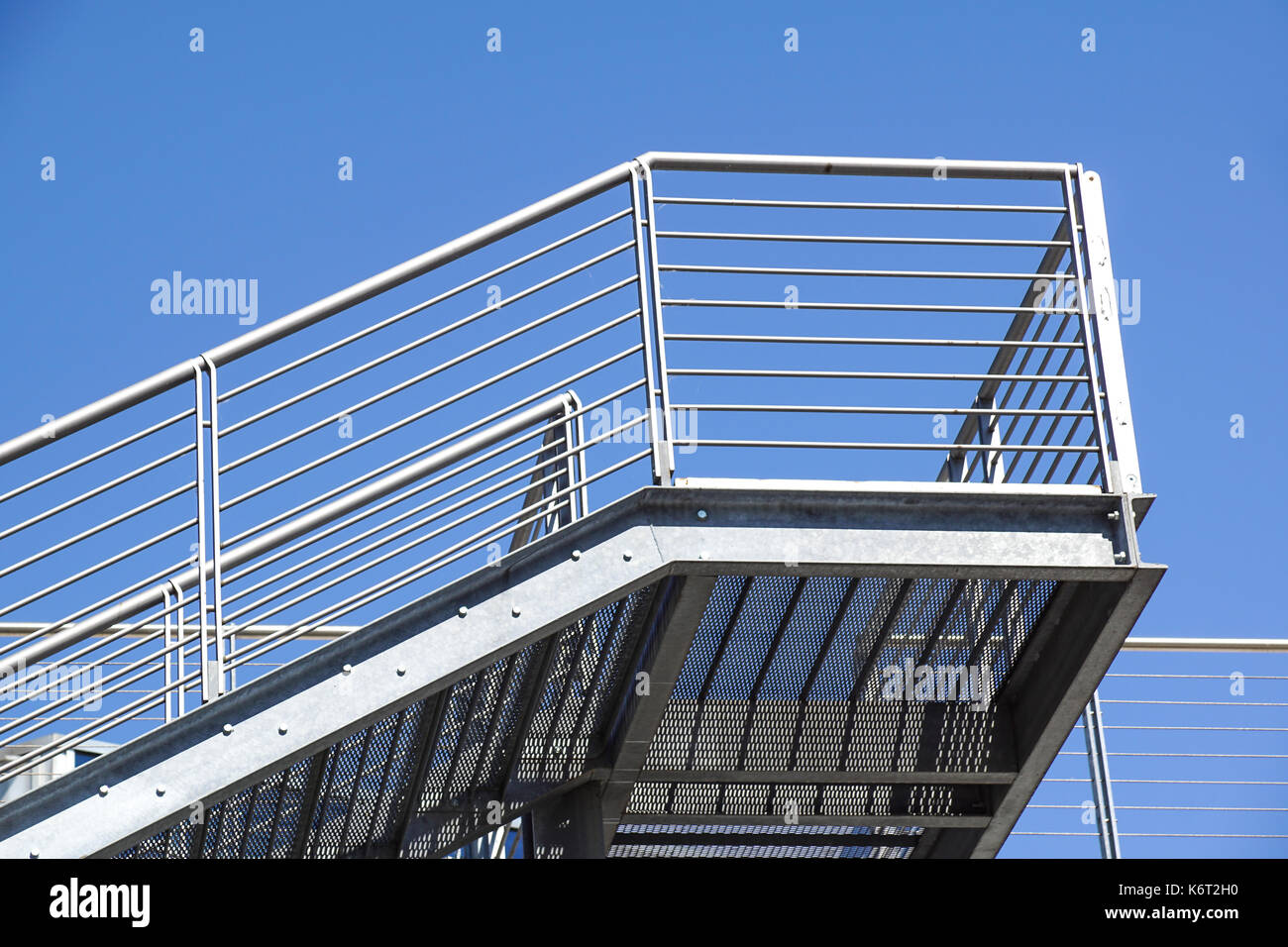 Railing parapet Banque de photographies et d’images à haute résolution ...