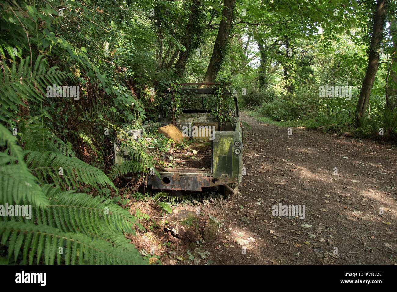 Land rover voitures classiques defender 90 Banque de photographies et d ...