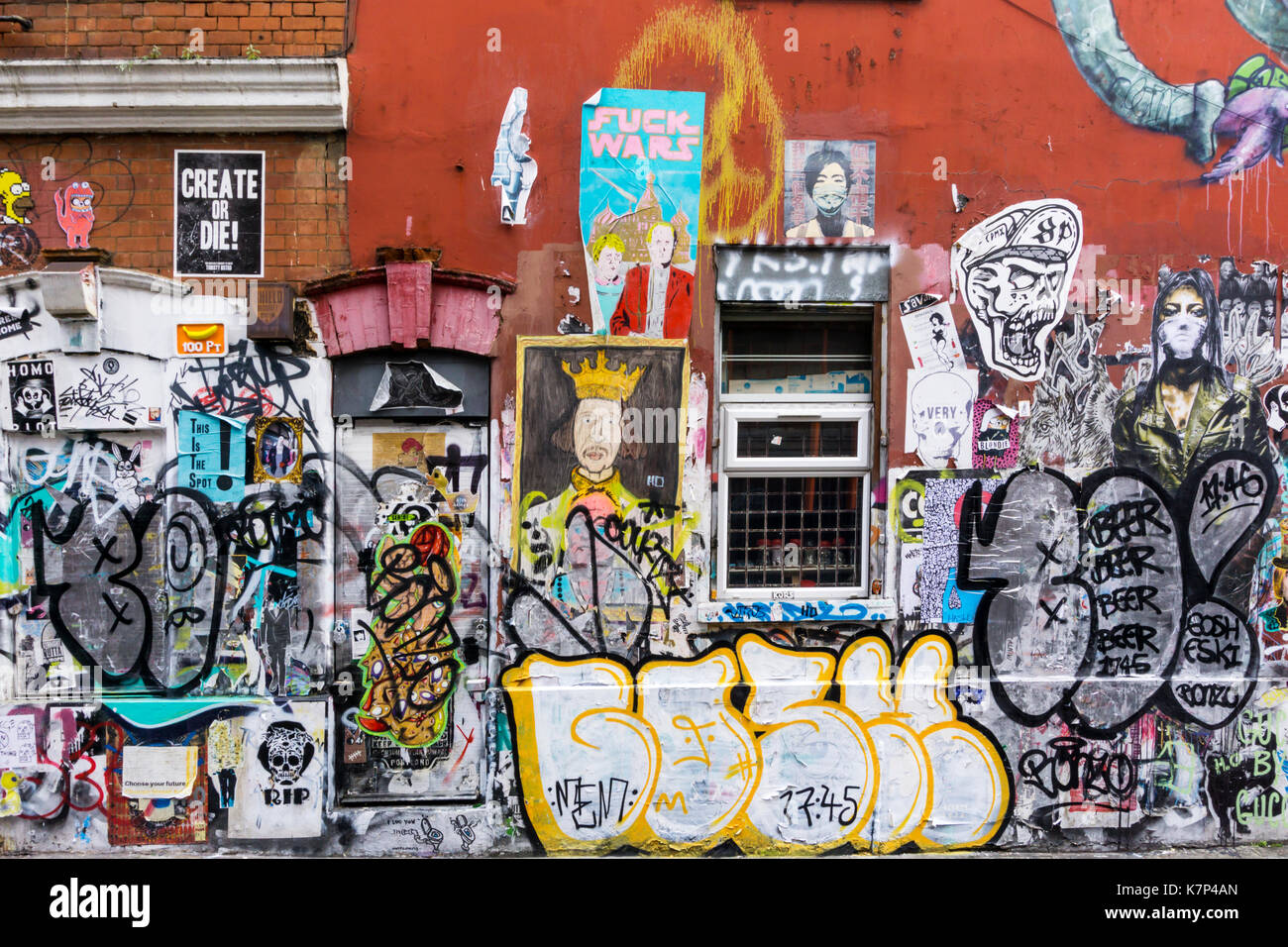 Coller le mur Banque de photographies et d’images à haute résolution ...