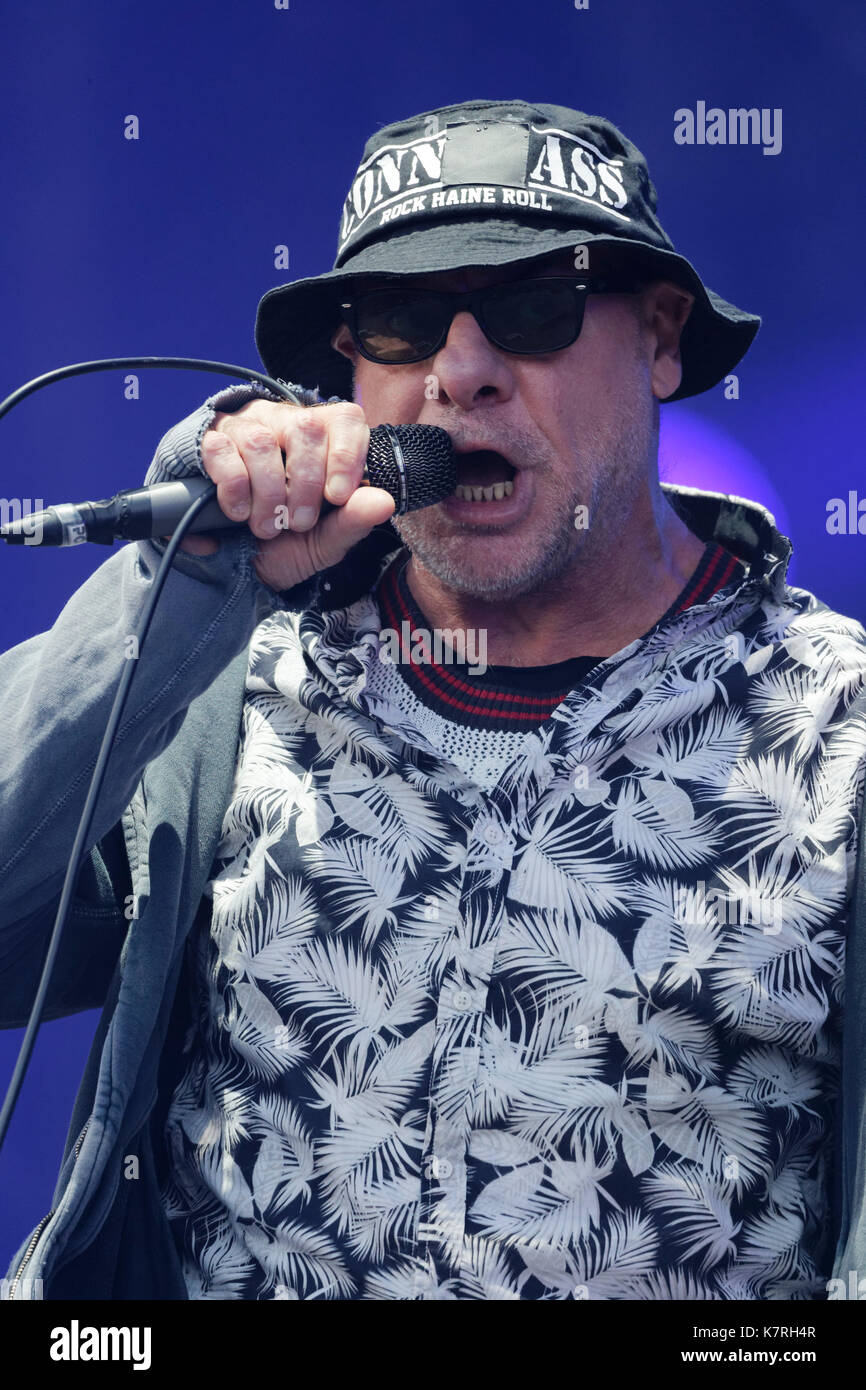 La Courneuve, France. 16 septembre 2017. Bernie Bonvoisin, chanteuse de ...