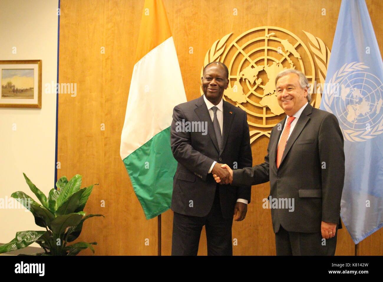 Alassane ouattara Banque de photographies et d’images à haute ...