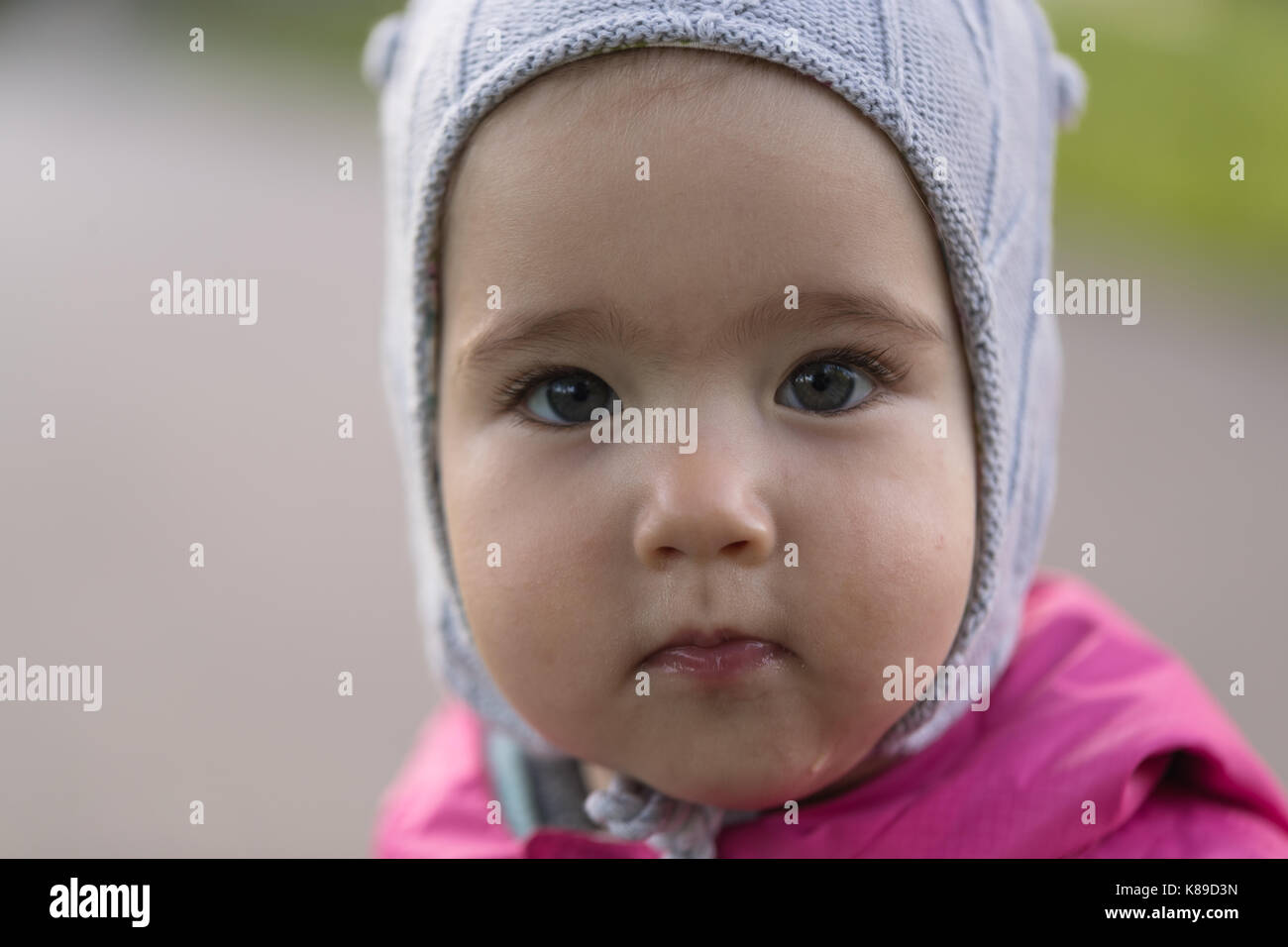 Petit humain Banque de photographies et d’images à haute résolution - Alamy