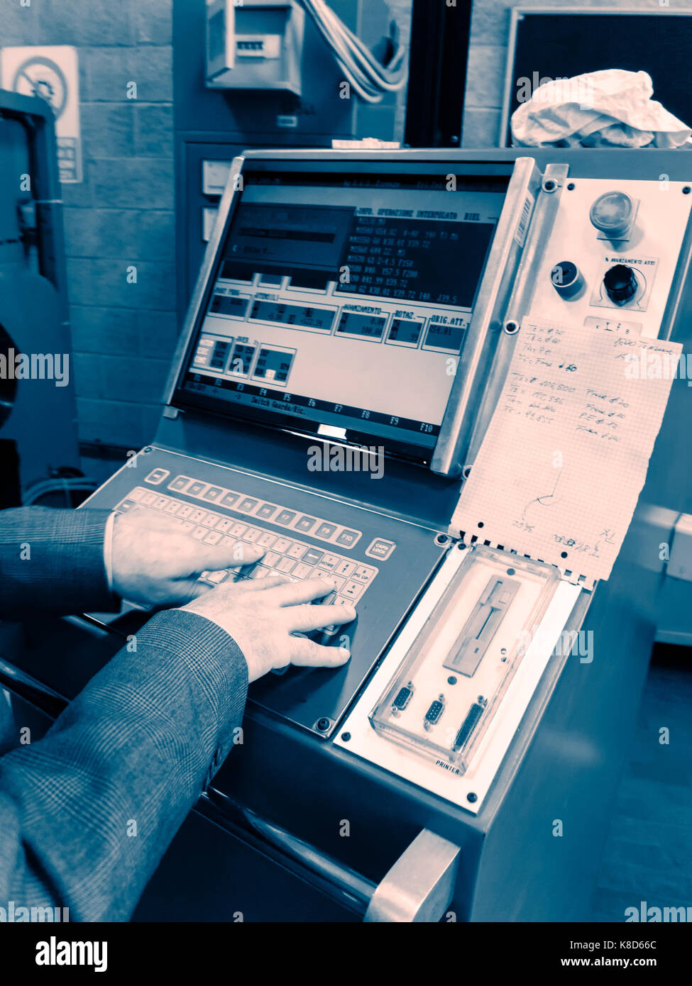 Programmable calculator Banque de photographies et d’images à haute ...