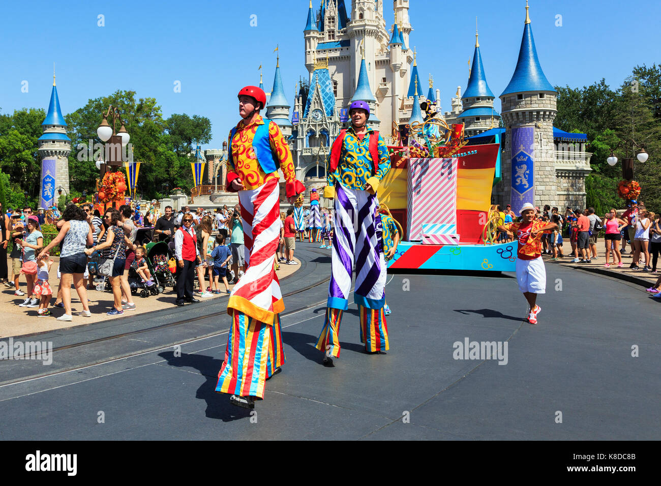 Animation de rue à Walt Disney's Magic Kingdom Theme Park, Orlando ...