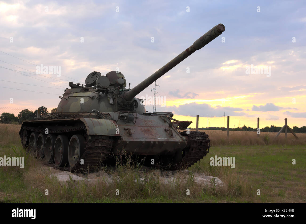 Armoured tank Banque de photographies et d’images à haute résolution ...