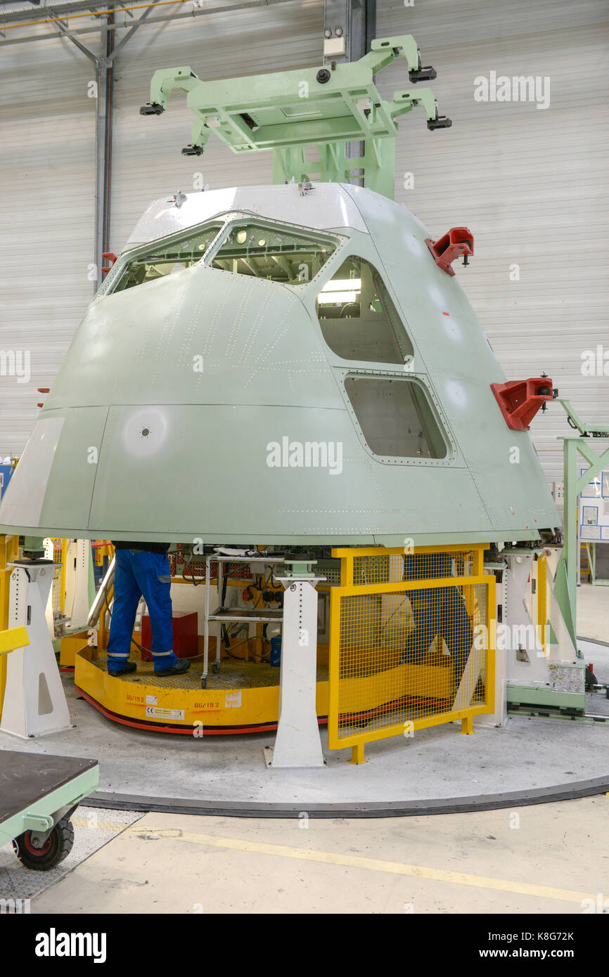 Méaulte (nord de la France) : Stelia Aerospace, une société détenue par ...
