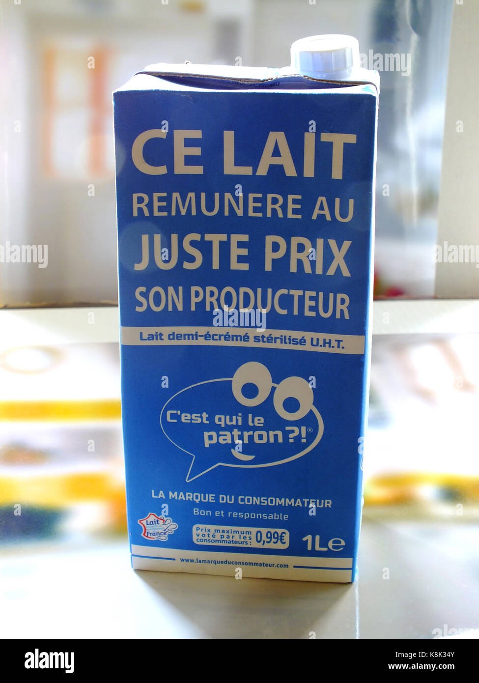 Cartons de lait Banque de photographies et d’images à haute résolution ...