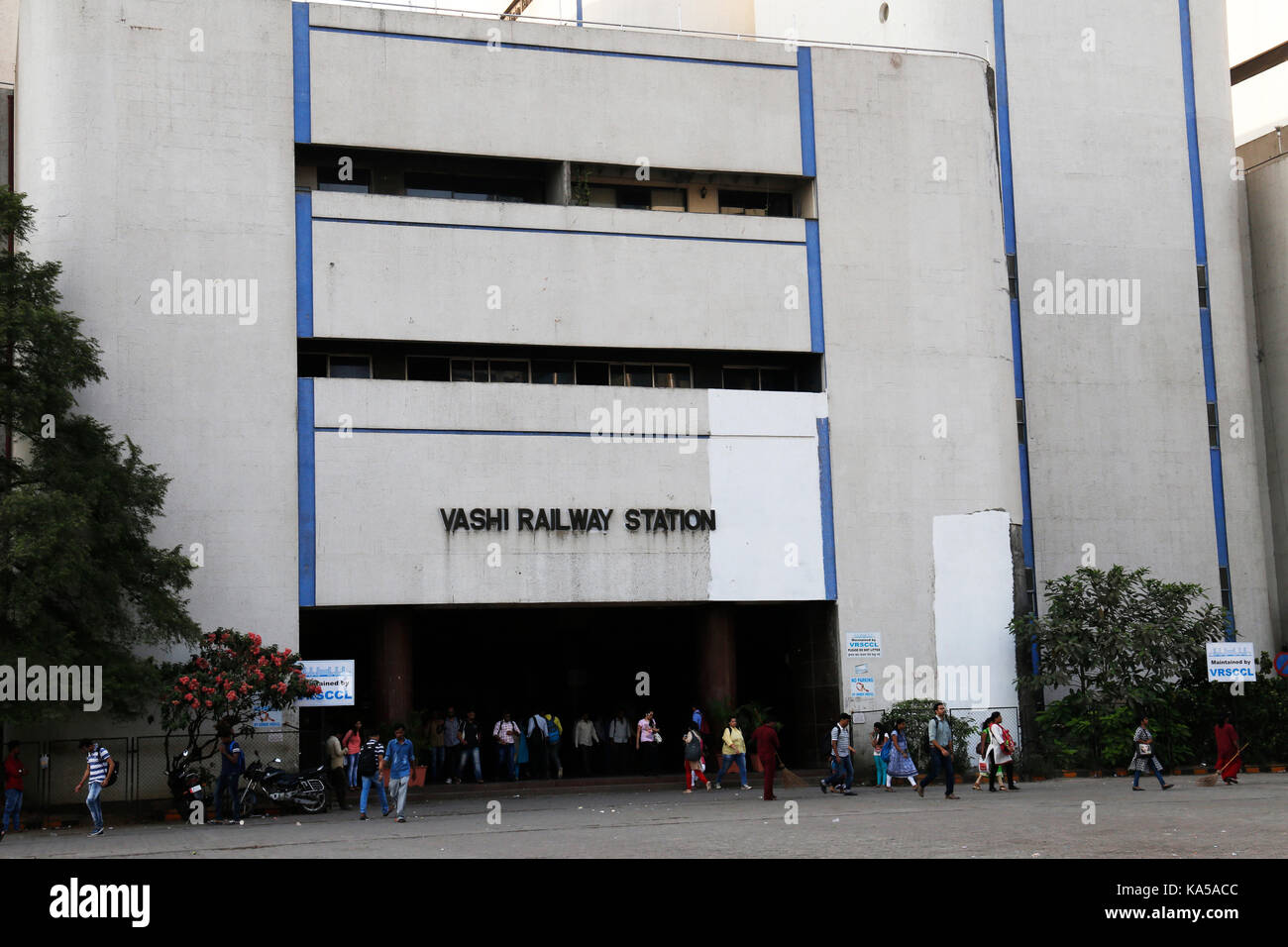 Gare de vashi Banque de photographies et d’images à haute résolution ...