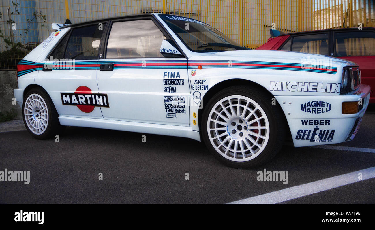 Lancia delta hf integral martini racing Banque de photographies et d ...