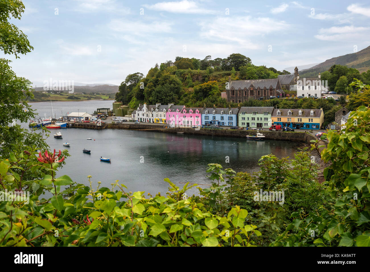 Portree town isle skye scotland Banque de photographies et d’images à ...