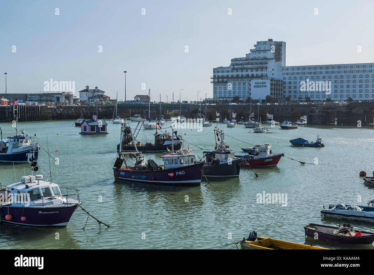 Folkestone harbour arm Banque de photographies et d’images à haute ...