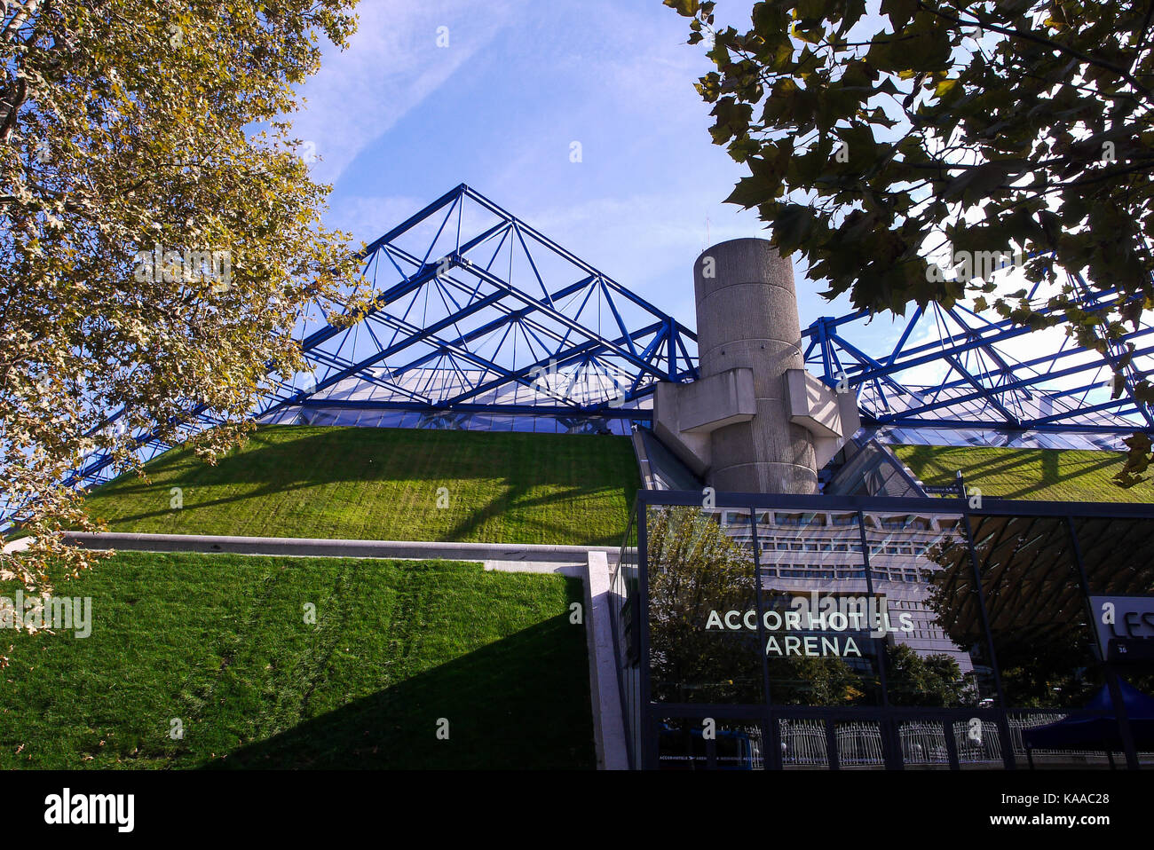 Bercy arena paris Banque de photographies et d’images à haute ...