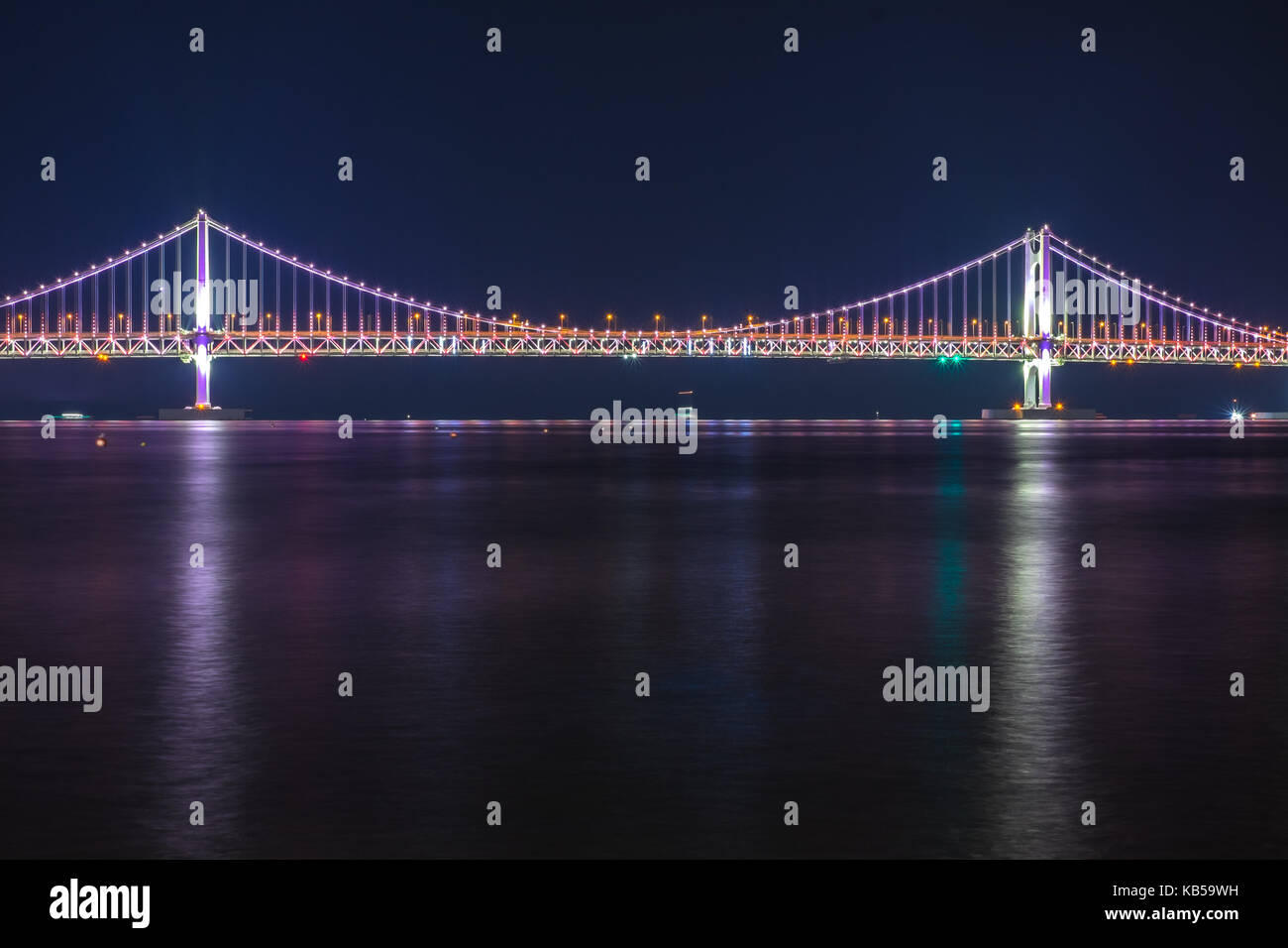 Pont du port de busan Banque de photographies et d’images à haute ...